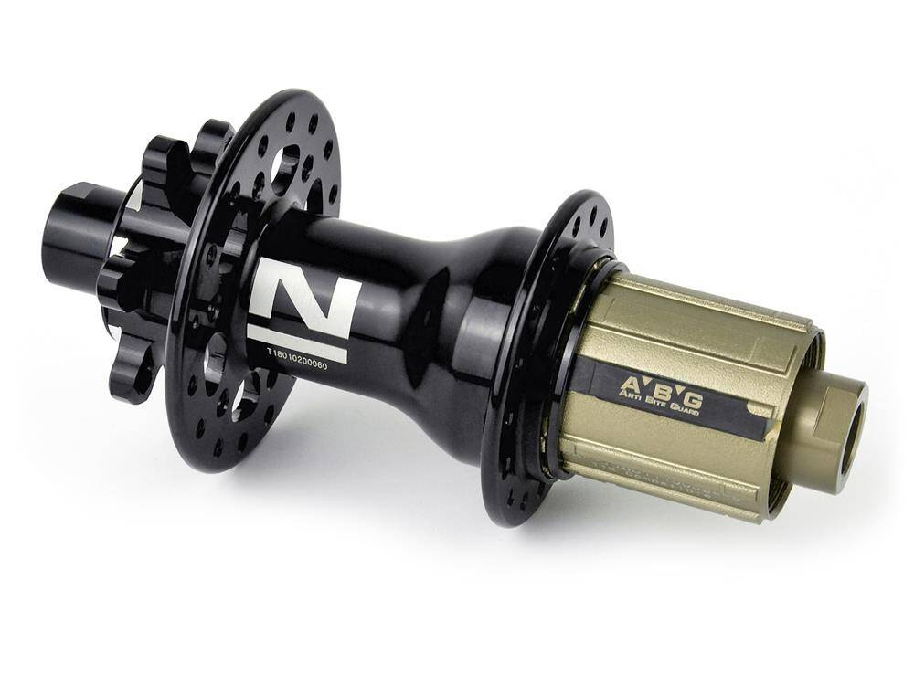 Piasta tylna Novatec NT-792SB 8/9/10/11rz 32H, oś 12 mm, czarna | sklep rowerowy Rowerek.pl