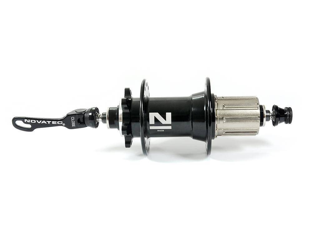 Piasta tylna Novatec NT-D042SB 32H 8/9/10 rz czarna 6 śrub | sklep rowerowy Rowerek.pl
